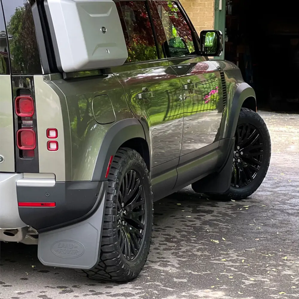 Gloss Black Alloy Wheel 20x9.5 for Defender New Gen - Set of 4 - GB20K4