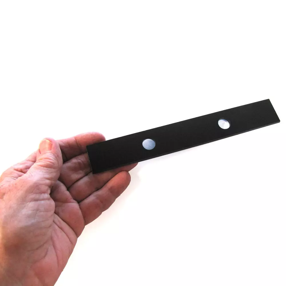 Retainer Plate, Rear Spring, for Defender 110, 130 Rest-of-World - NRC4318