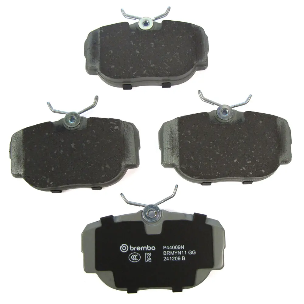 Brembo Rear Brake Pads for Discovery Series II and Range Rover P38 ...