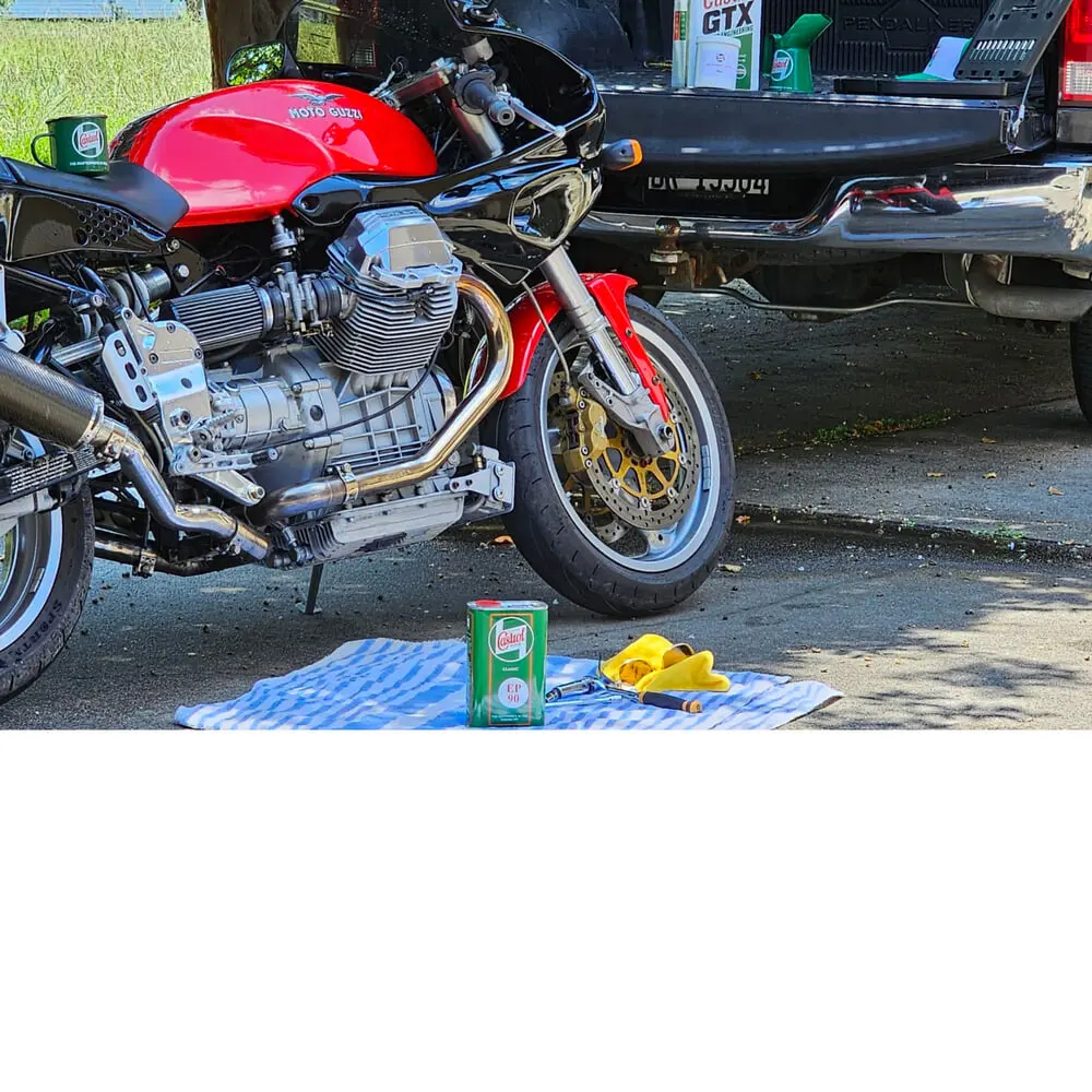 Castrol Classic EP90 Gear Oil, 1 Liter, for Land Rover Series - STR1840L